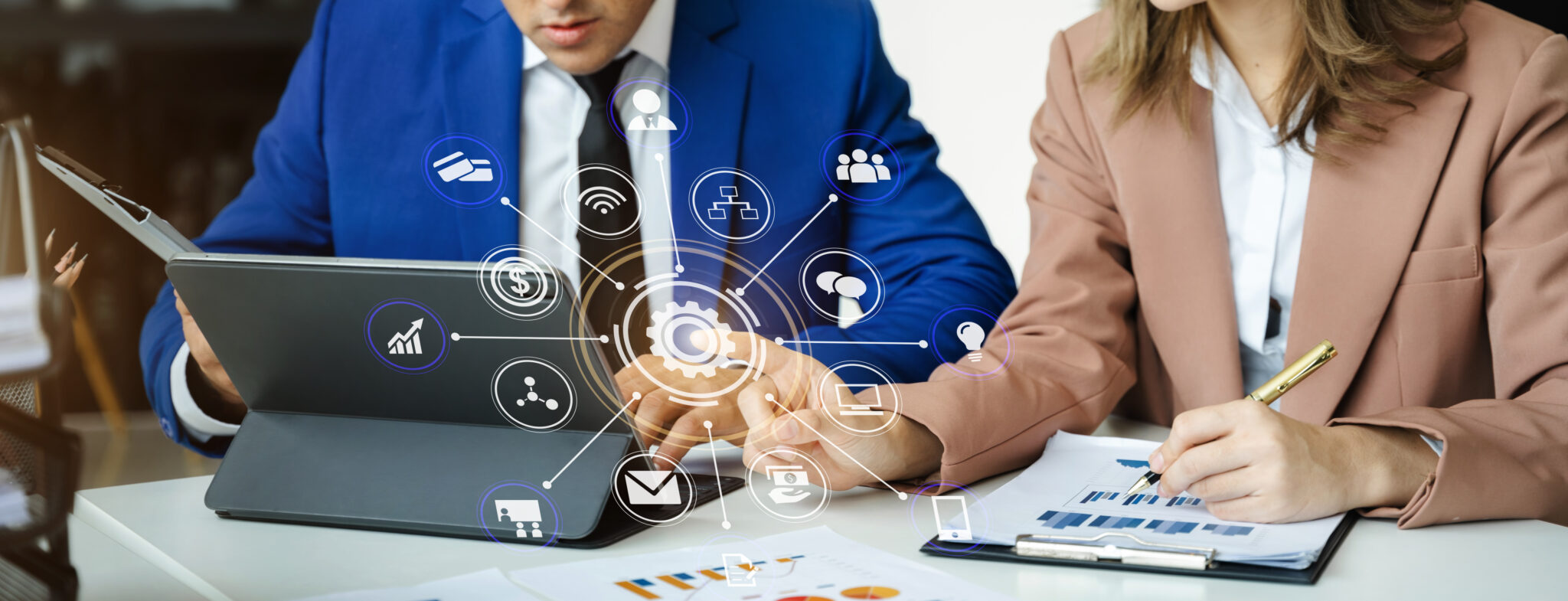 Role of Technology in International Business Communication