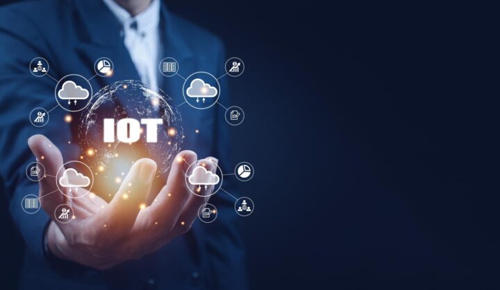 Top IoT Solutions for Heavy Equipment Management - Aeologic Blog